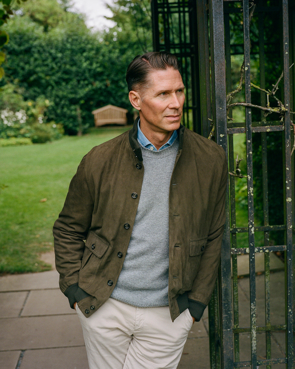 How To Wear A Valstar Valstarino Suede Jacket