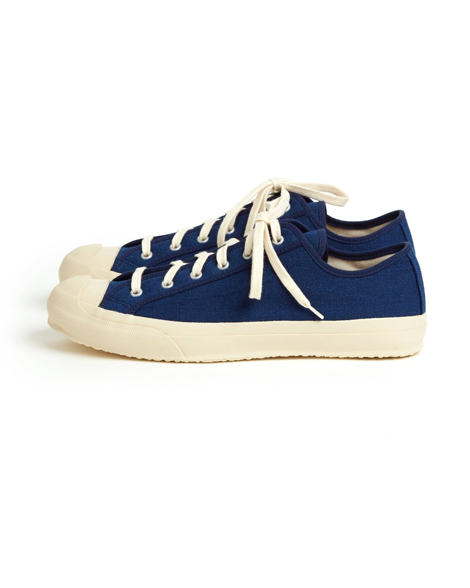 Doek Court Canvas Sneaker: Indigo – Trunk Clothiers
